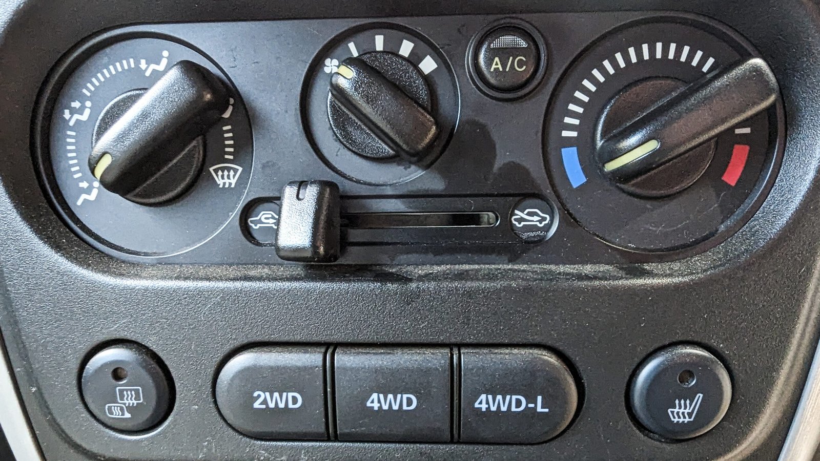 Jimny Land Venture Pearl White 2009 - MySuzuki | New Jimny | Car Sales ...