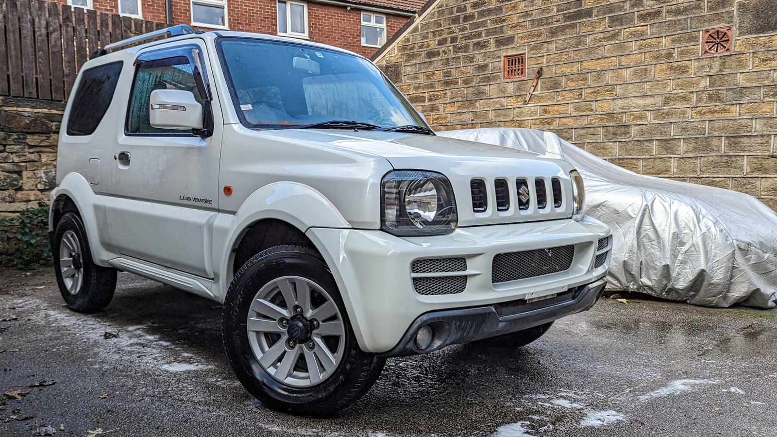 Jimny Land Venture Pearl White 2009 - MySuzuki | New Jimny | Car Sales ...